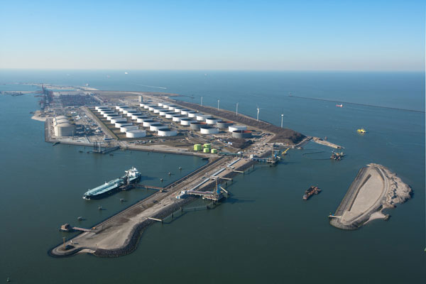 Gate terminal - Gate